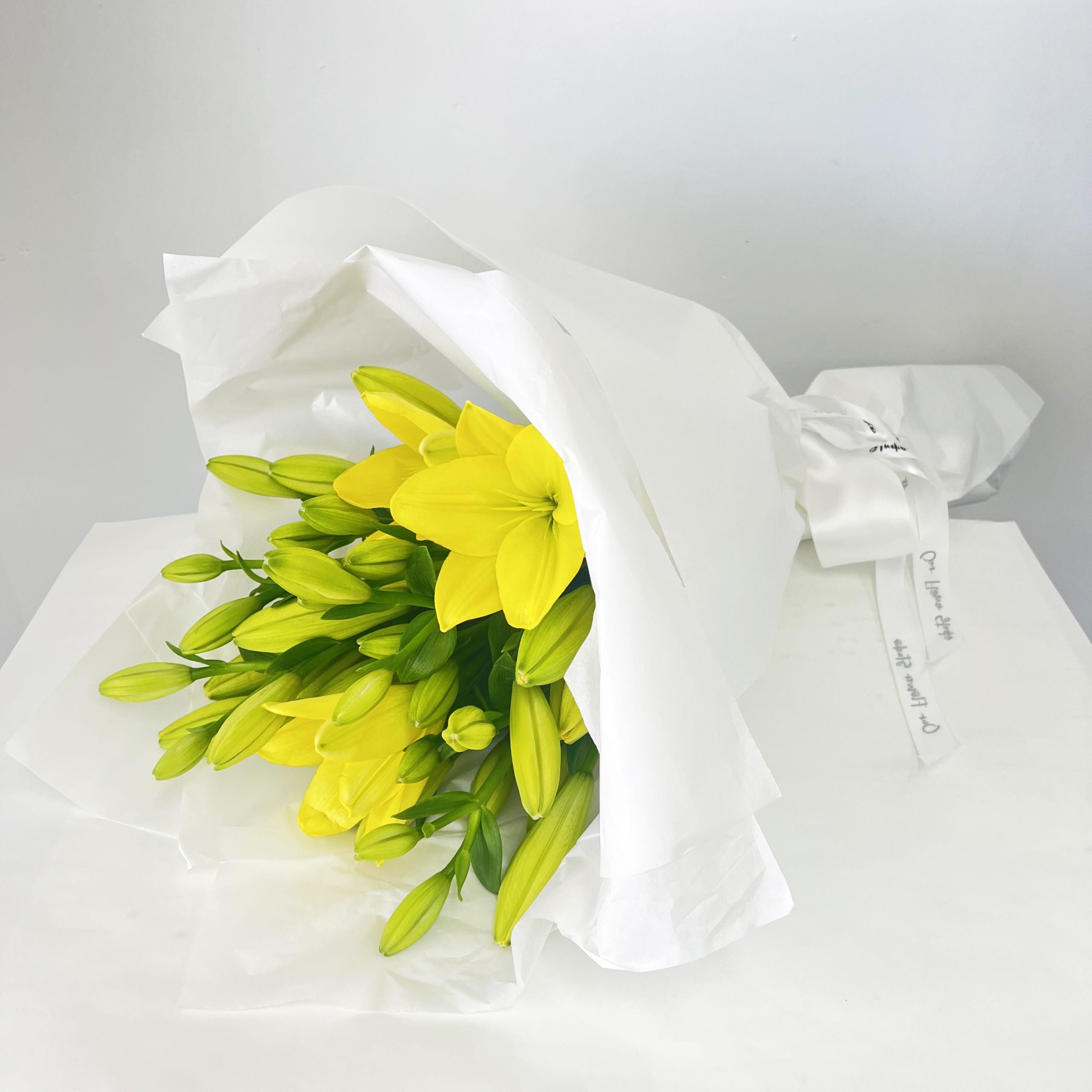 Sun-Kissed Lilies: Vibrant Bouquets for Any Occasion from Our Flower Studio