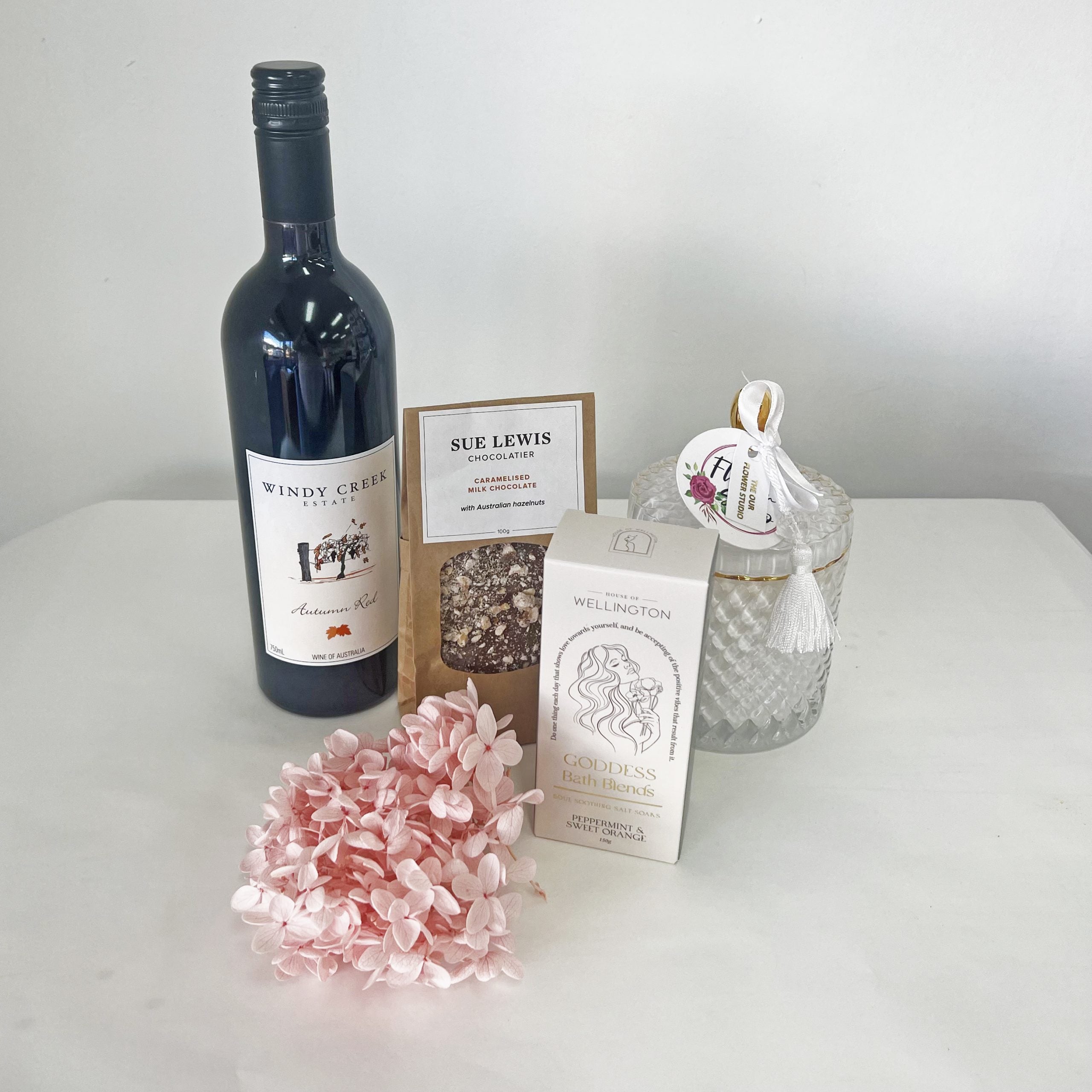 Luxury Spa and Floral Gifts: Pampered in Indulgence – Our Flower Studio